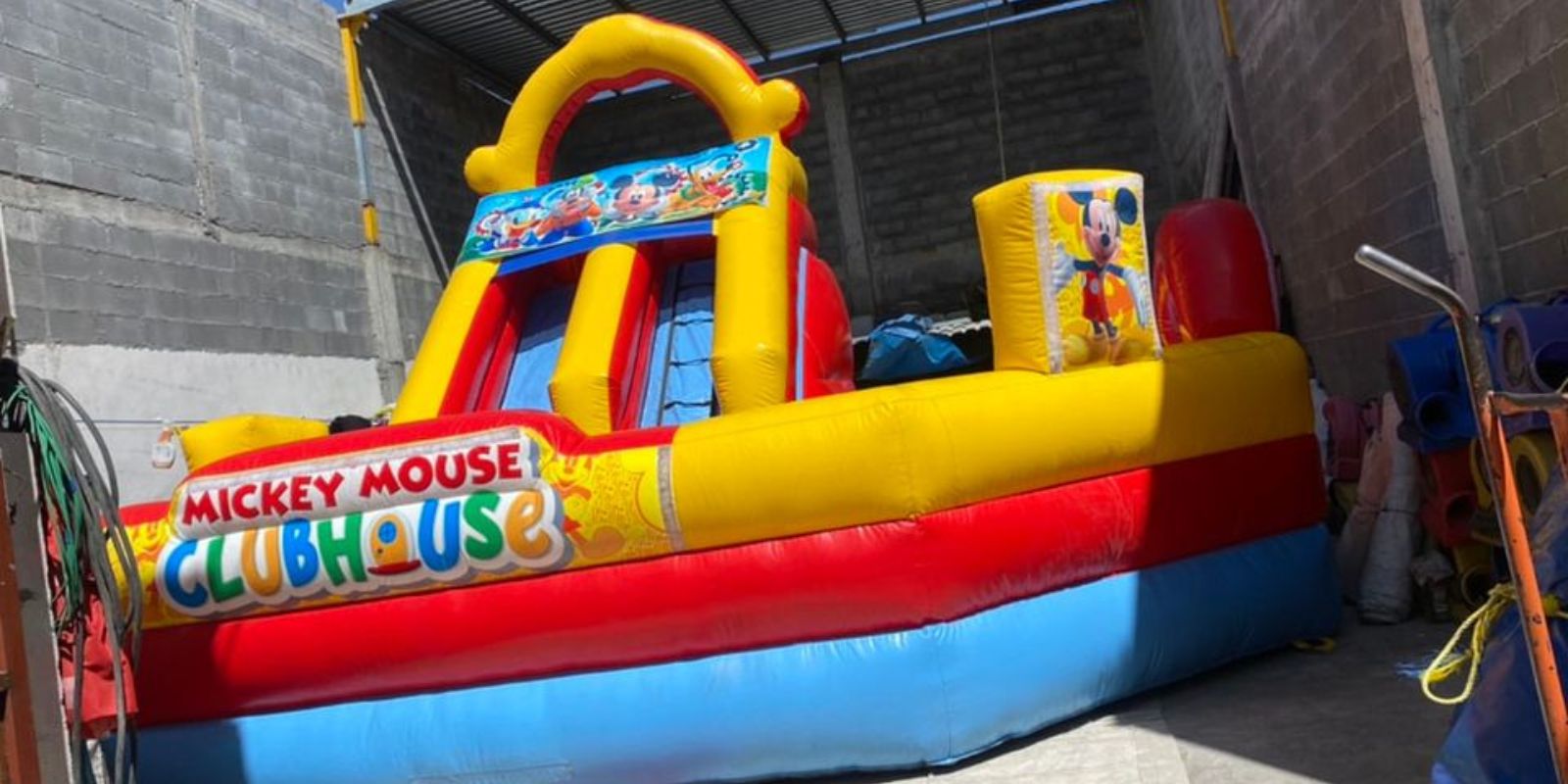 Renta de Inflable Mickey 5 x 5 mts ¡Contrata tu fecha!⭐️⭐️⭐️⭐⭐️