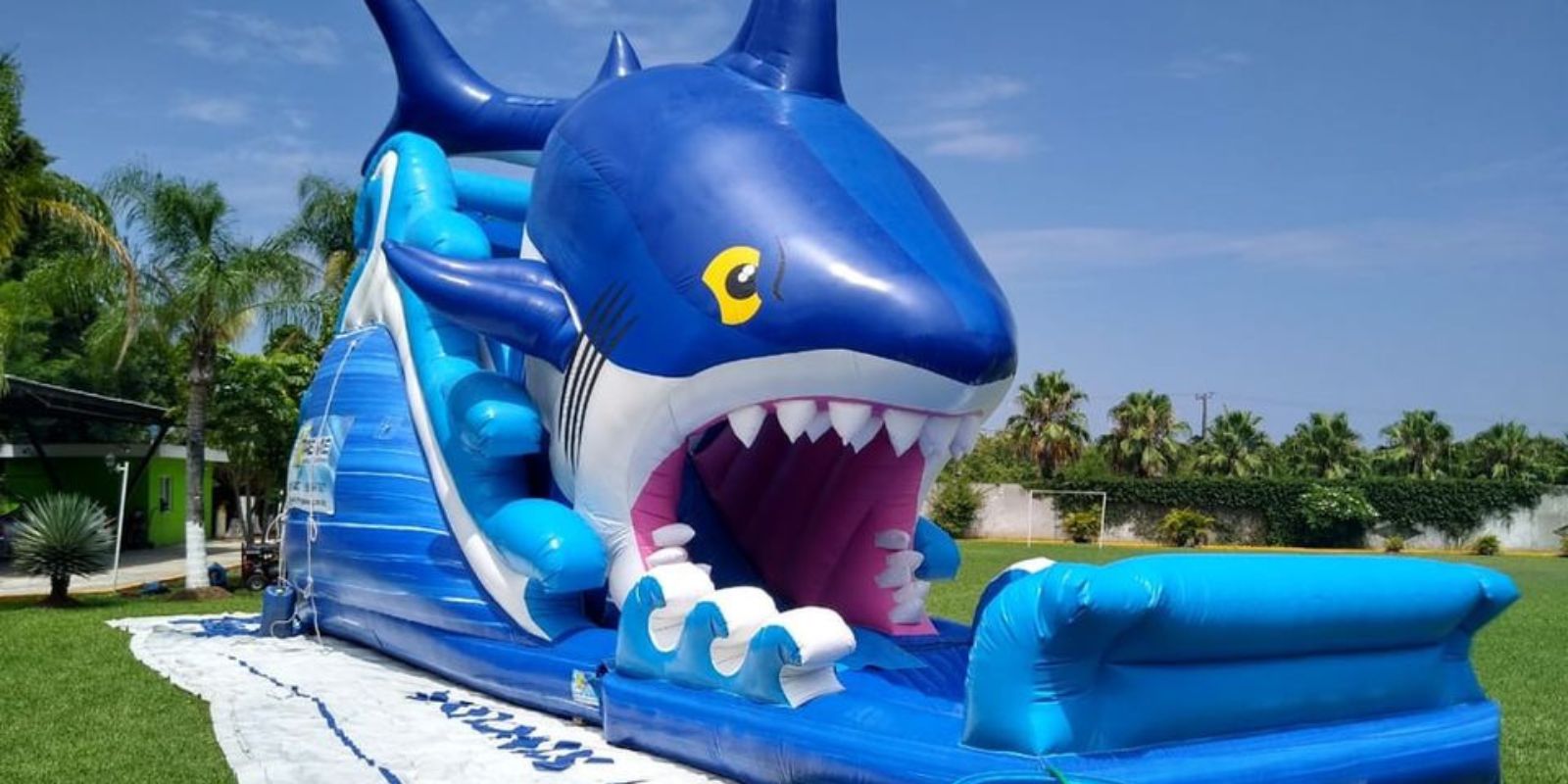 Renta de Inflable Tiburón Extreme ¡Contrata tu fecha!⭐️⭐️⭐️⭐⭐️