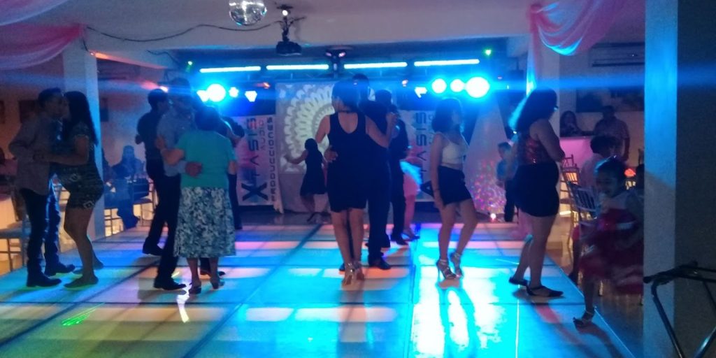 Aruba Eventos ¡Contrata tu fecha!⭐️⭐️⭐️⭐⭐️